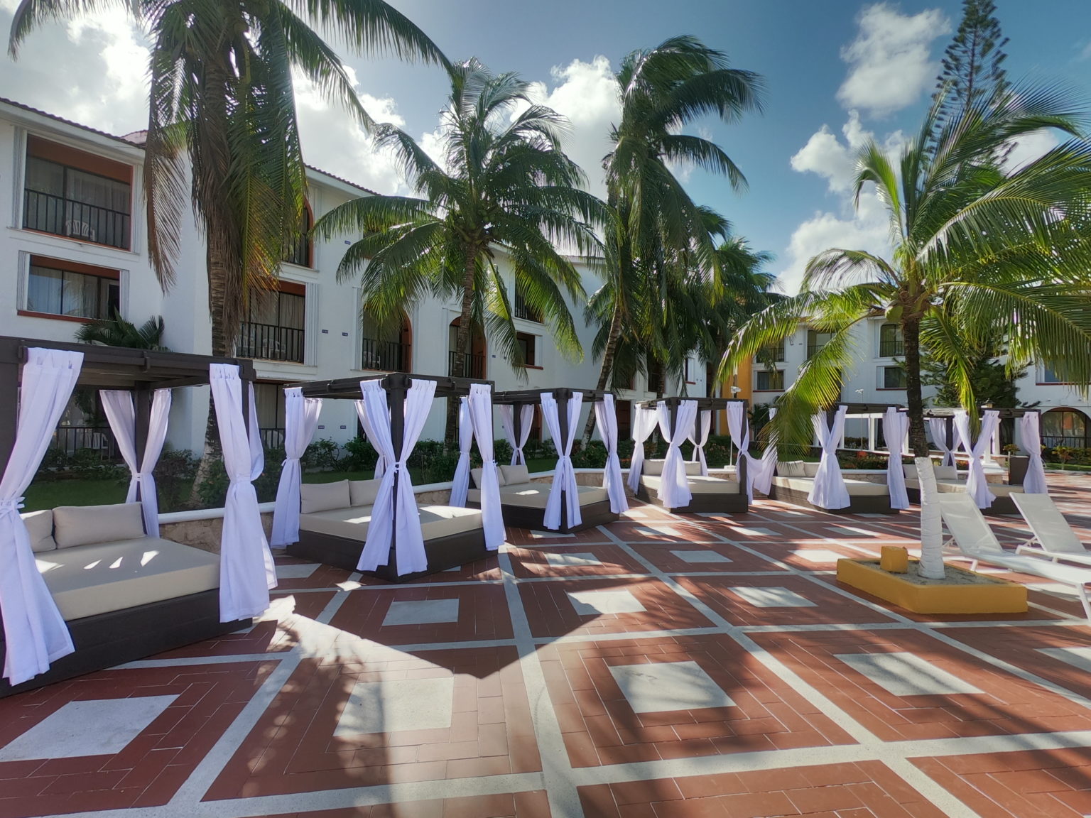 Packages - Dive Paradise - Scuba Diving/Hotel Acommodation Packages